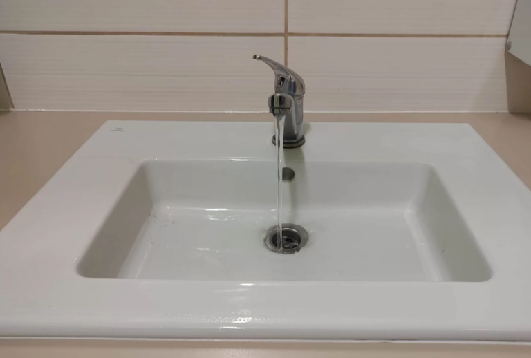 Nojorid rămâne fără apă miercuri. Întrerupere programată timp de ...